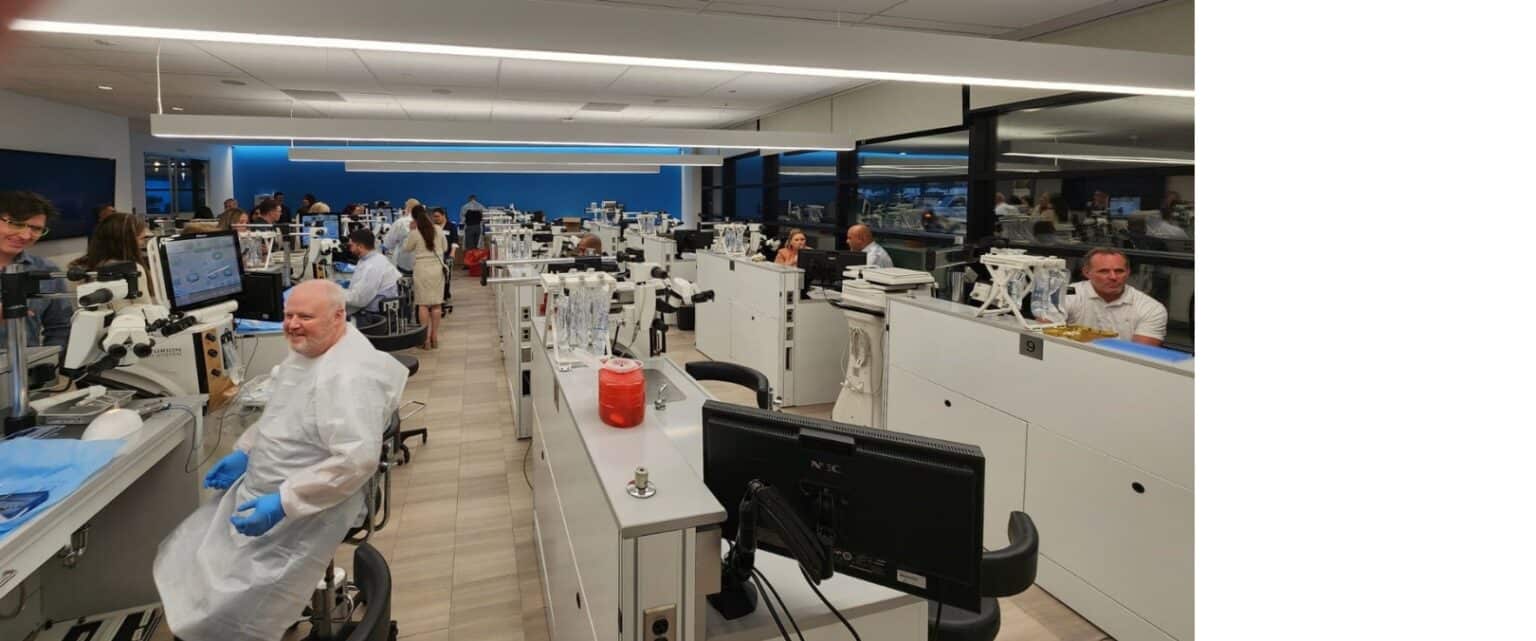 Alcon Hosts Canadian Opticians at Texas HQ - OptikNow