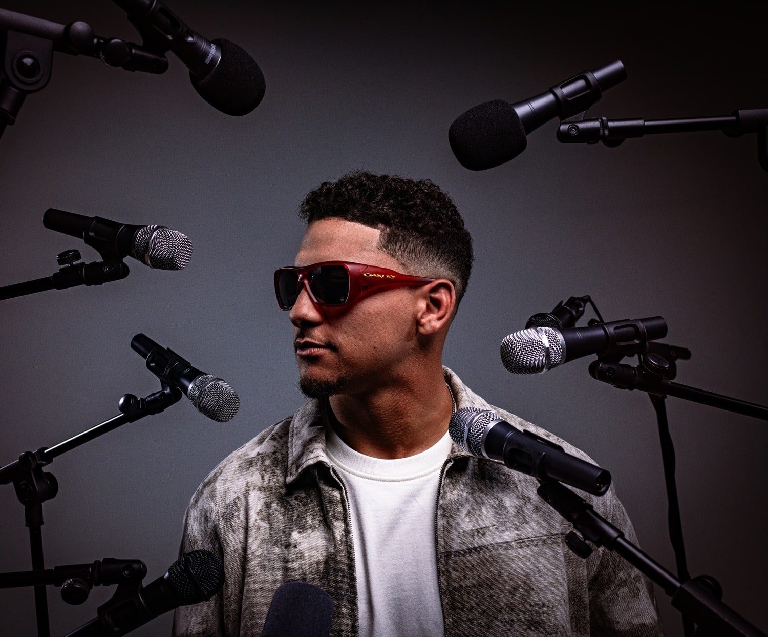 Oakley® and Patrick Mahomes II Unveil New Signature Series Collection ...